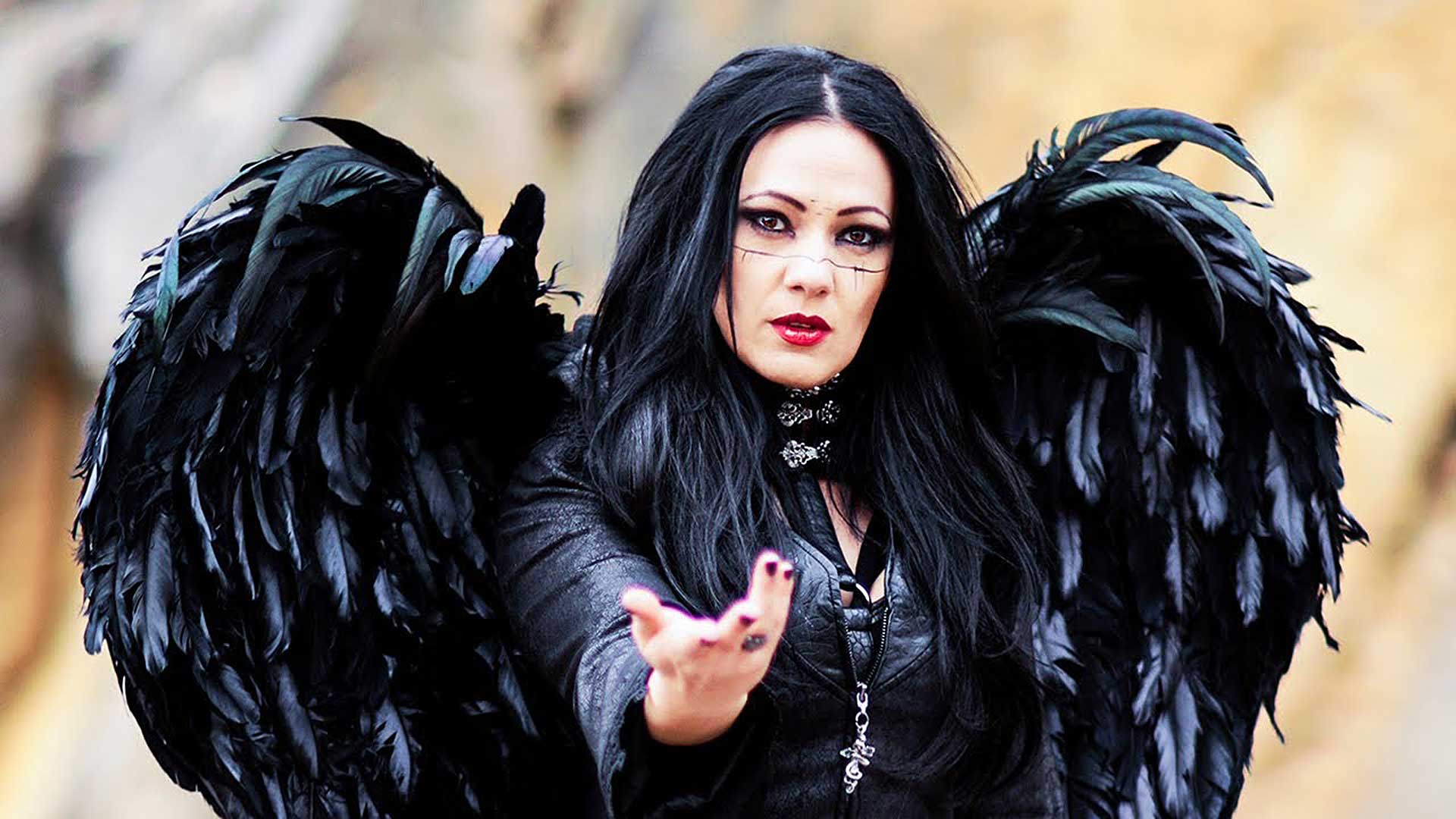 Toal - Unreal World (Music video) • Electrozombies